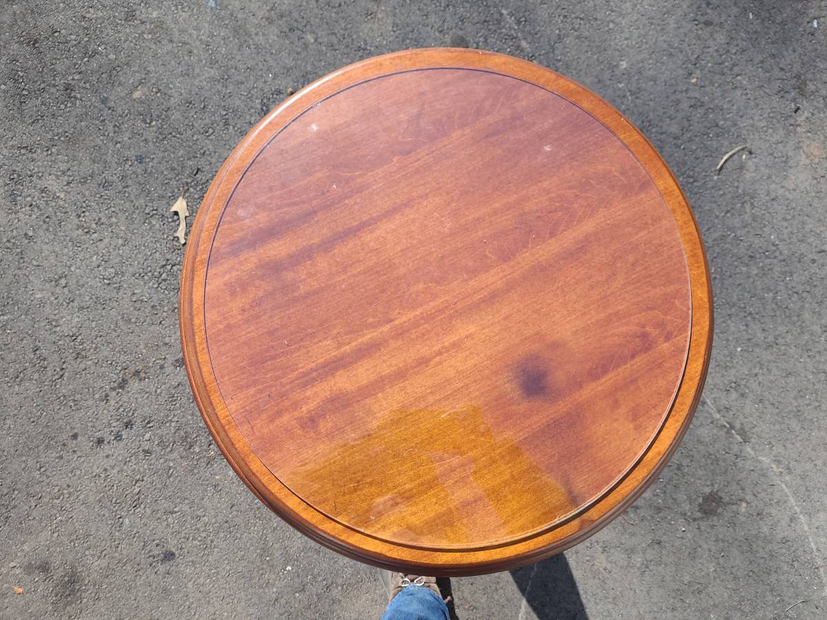 Solid Wood Round Table