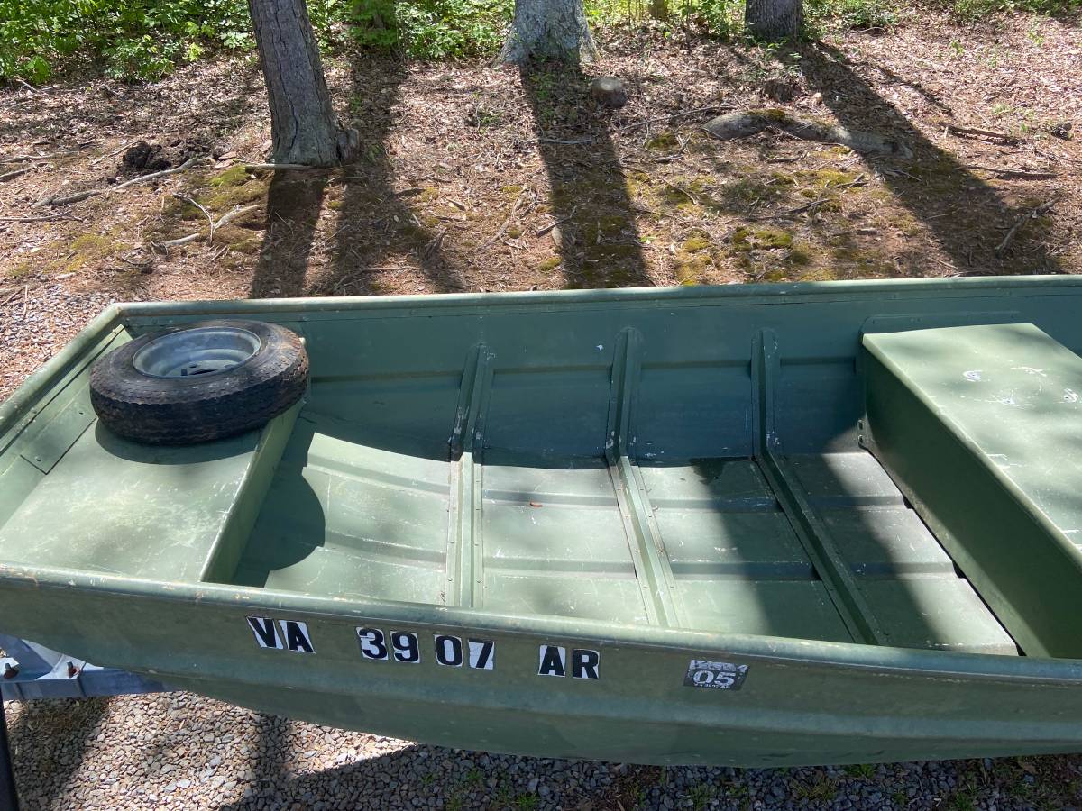 Jon Boat, Trailer, Trolling Motor, Battery Package | Looknet