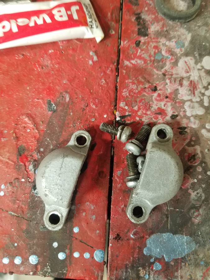 Subaru red top injectors, rail & regulator | Looknet