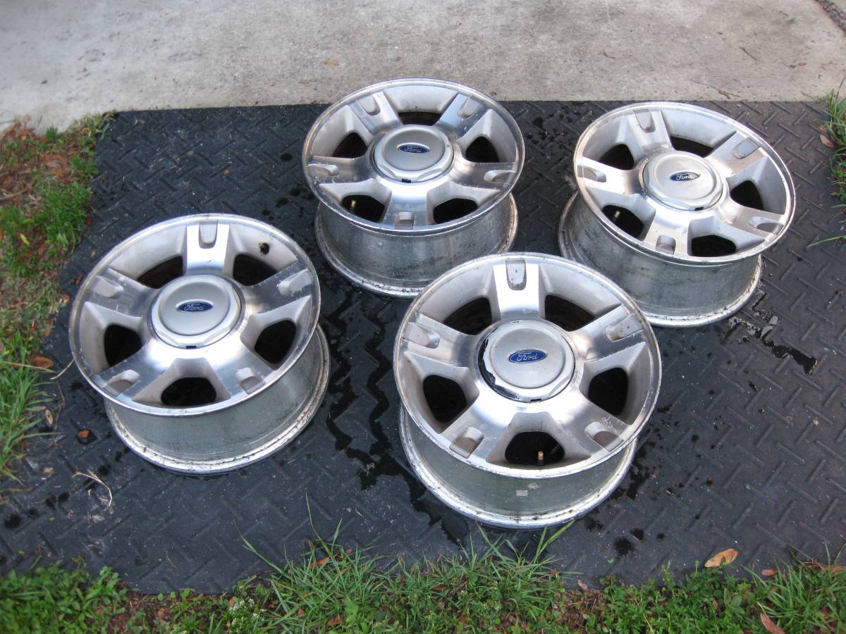 4 Wheels Rims Ford Explorer 16" inch OEM | Looknet
