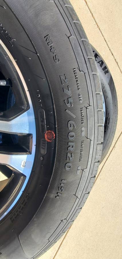 Set of 4 Ford F150 20 inch OEM wheels and tires | Looknet